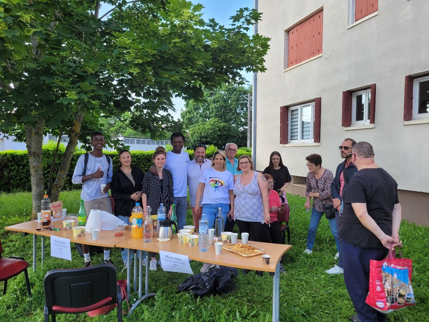 Fête des voisins avec le service des Appartements Semi-collectifs - Acodège